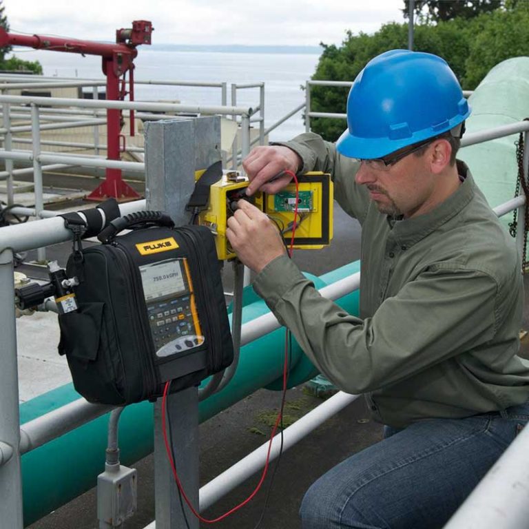 Calibrador de Procesos Documentador HART Fluke 754 | Distron